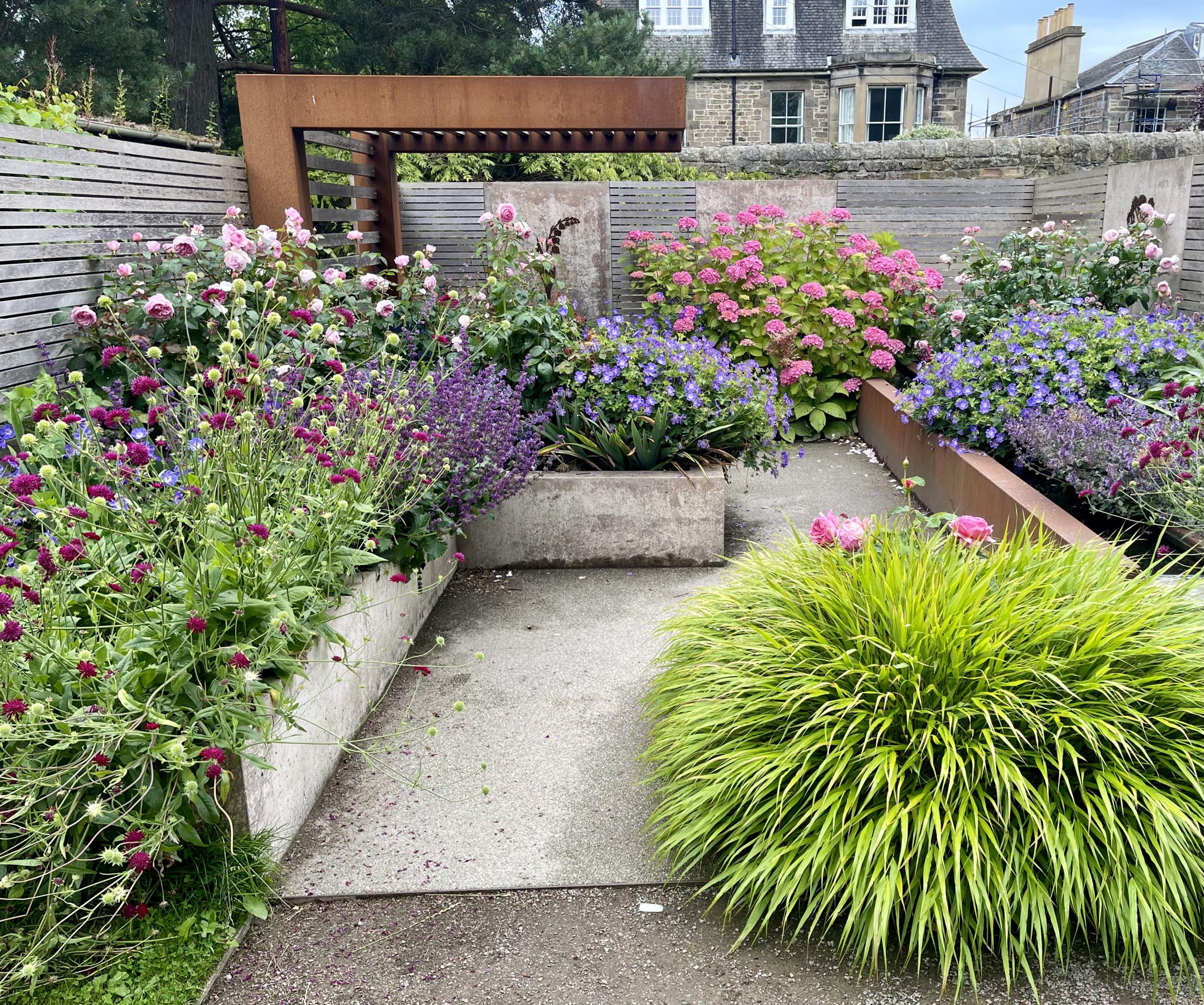 THE GARDEN OF TRANQUILITY | Broughton Spurtle